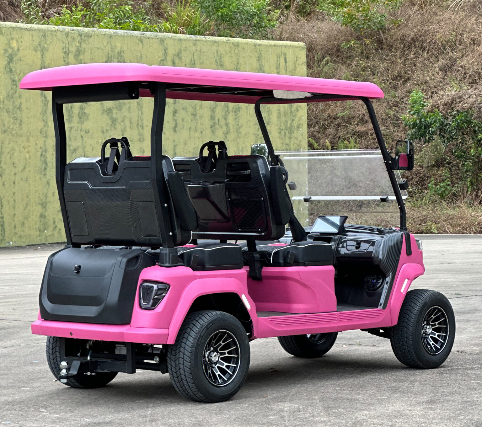 4 Seat Forward-Facing Golf Cart | BAK EV